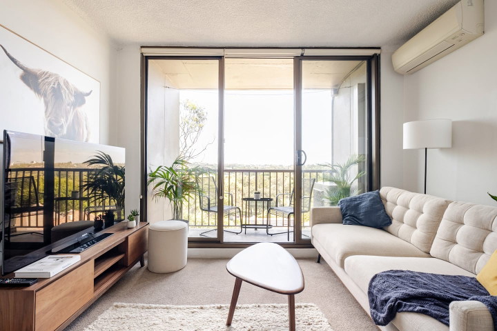 Elevated Park View Sanctuary With Free Carpark - Bondi Beach