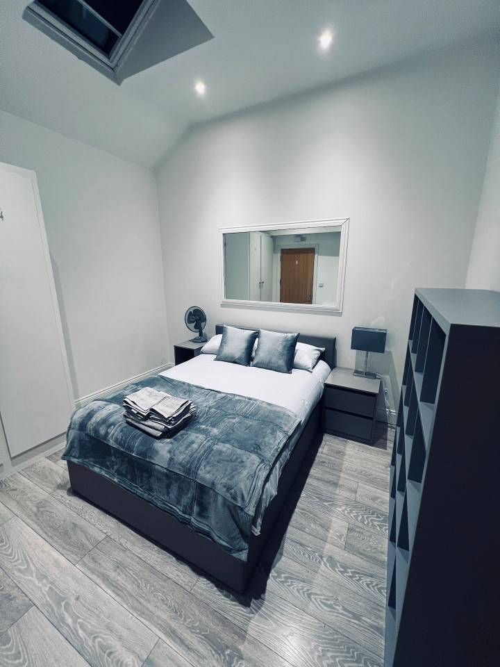 Stylish Sleek Retreat - 2 Floors - Oxford