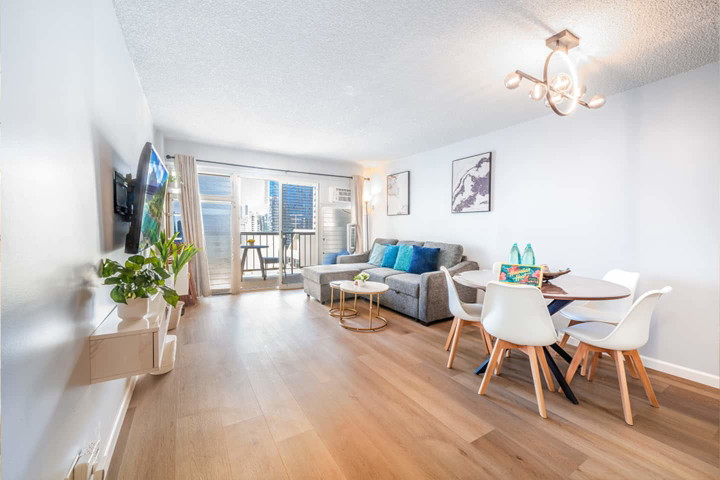 2b2b Spacious Apartment Central Waikiki Parking - Honolulu