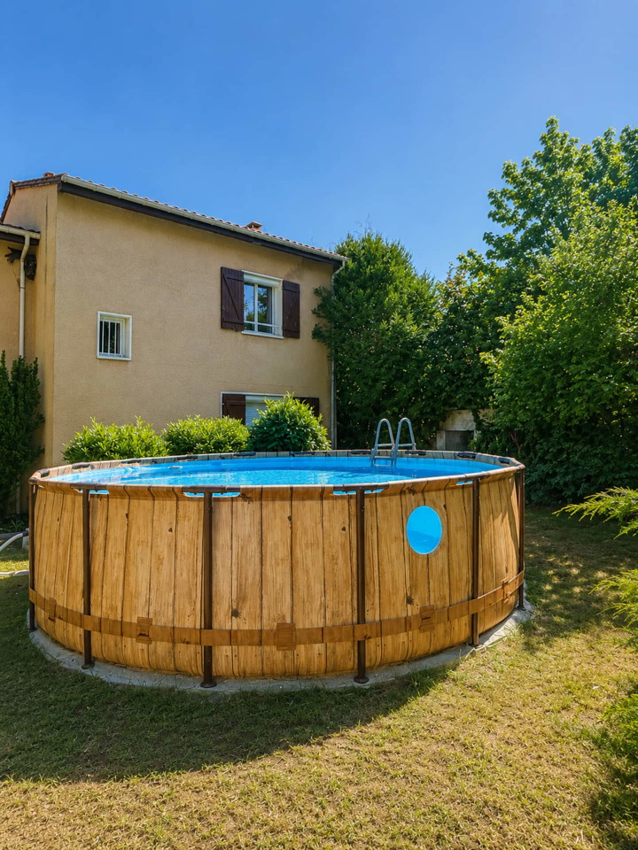 Maison Avec Piscine Privée Proche De Lyon  6 Pers - Lyon