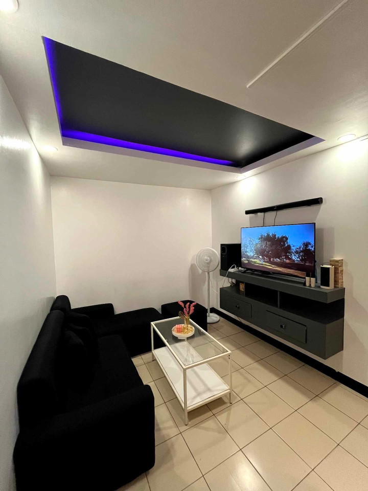 2 Bedrooms 3 Beds Pet-friendly & Near Malls - Angono