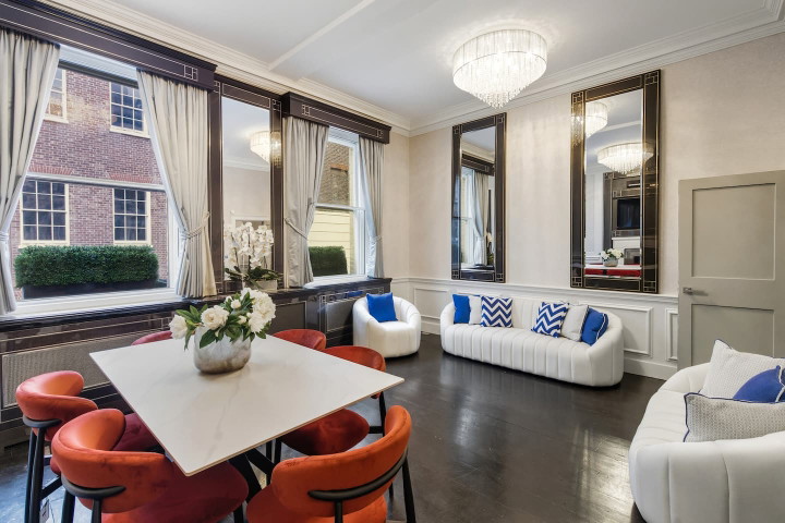 Soho Square - Stunning 3 Bed House Ac & Outdoor - London, UK