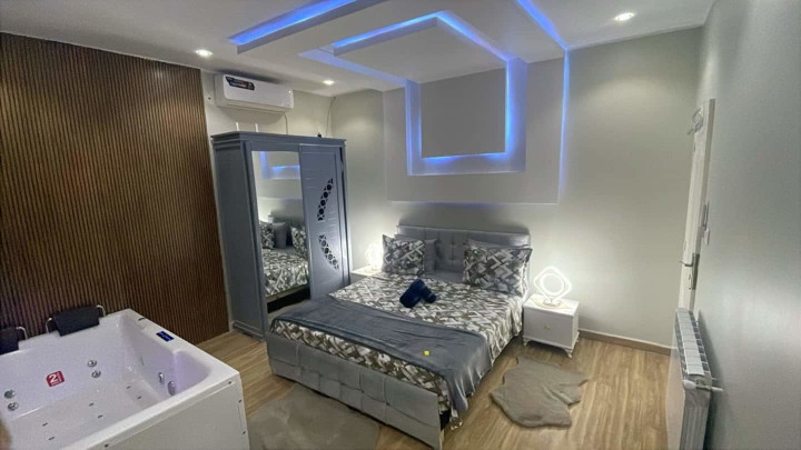 Niveau De Villa Hammam Et Jacuzzi -10 Min Aéroport - Algérie