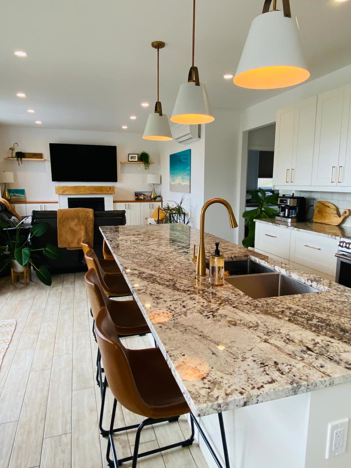 Luxury With Lake Views - St. Thomas