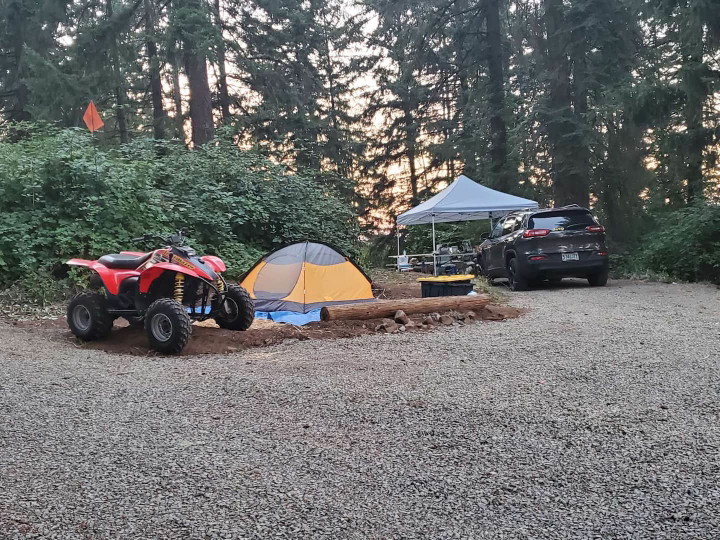 Rv And Tent Camping At Ctf (2) - Oregon