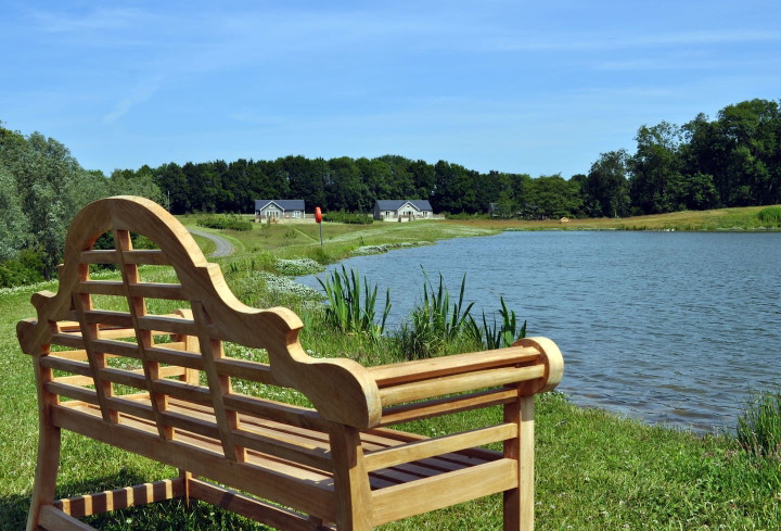 Deze Prachtige Lodge Op Wakes Hall Farm Is Een Oase Van Rust Op 500 Hectare Eigen Grond. - Essex