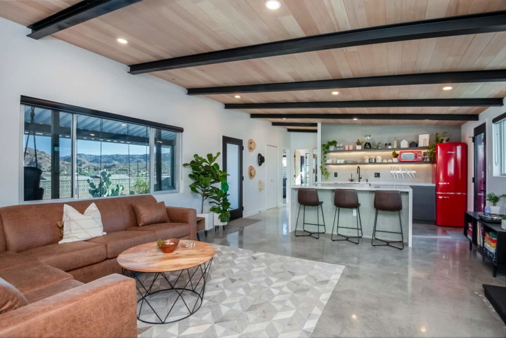 Morningside Maîson | Hot Tub · Game Loggia · Views - Joshua Tree, CA