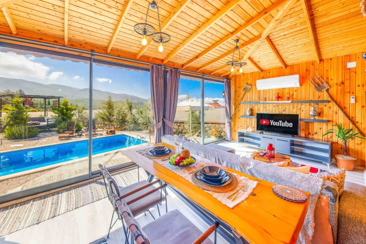 Unique Romantic Wooden House - Kalkan