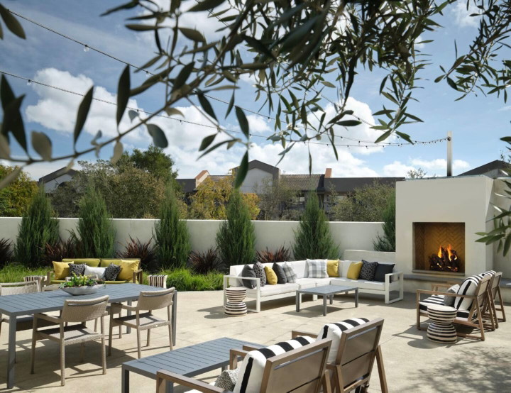 Luxury 3 Separate Hotel Suites - Napa, CA