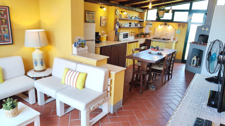 Villa Giulia: Attico Con Terrazzo A Due Passi Dal Mare. - Formia