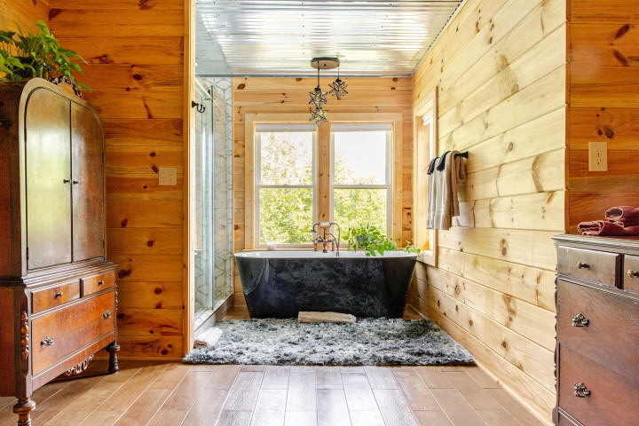 Cabin With A View (Currently Open) - Hot Springs, NC