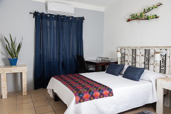 Genuine Inn · Among The Best · Close To The Bridge - Piedras Negras