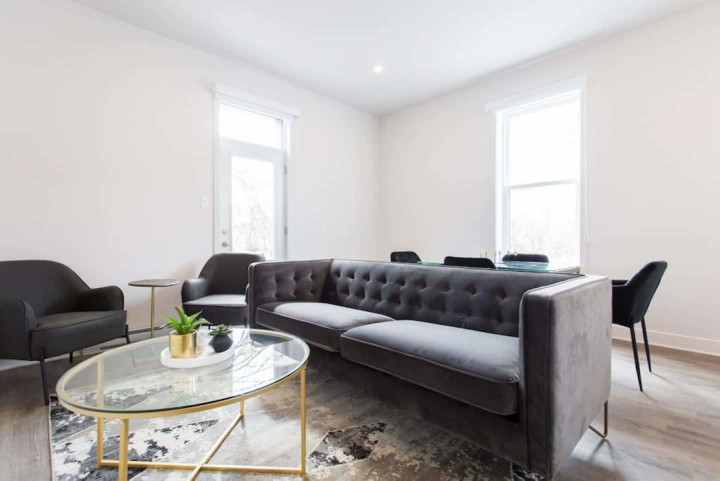 Studio Moderne Au Cœur Du Mile End Par Denstays - Laval, Quebec, Canadà