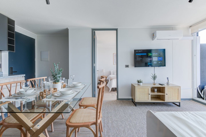Beautiful Views, Spacious. Book It Now With 20% Off. - Santiago
