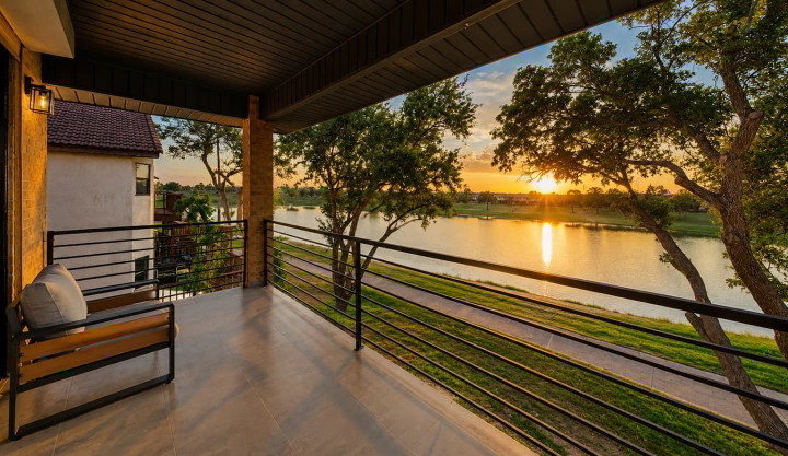 Lakefront Oasis Casa Hoyo 12 Private Retreat - Mission, TX