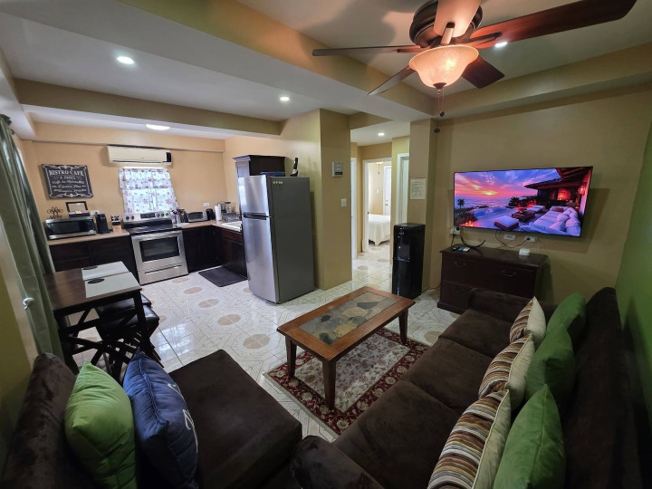 Casa Belize Cozy 2 Bdrm Apt - Home Away From Home - Belize
