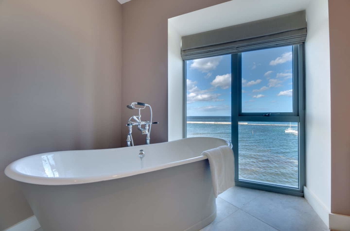 Water's Edge At Farne House | Seahouses - Beadnell