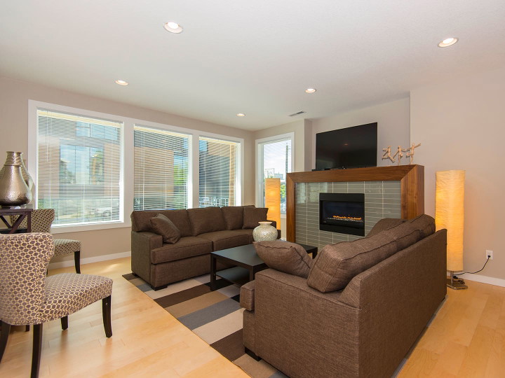 Zen Modern In Historic N Miss. Area/ Sanitized!! - Beaverton, OR