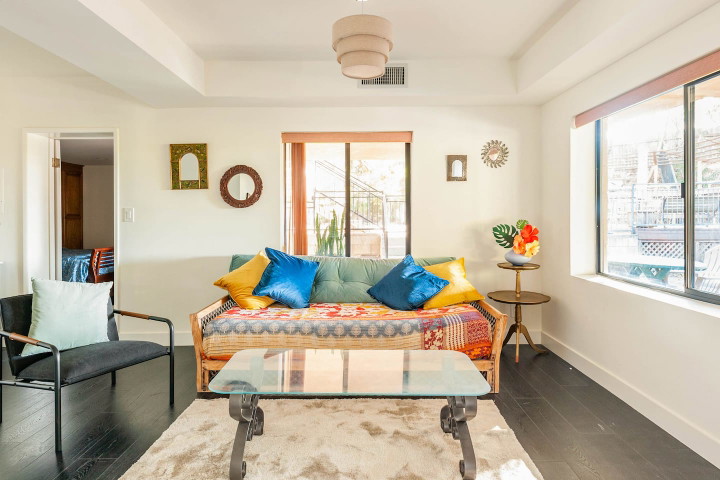 Spacious Nature Retreat W/ Fruit Orchard - Pasadena, CA
