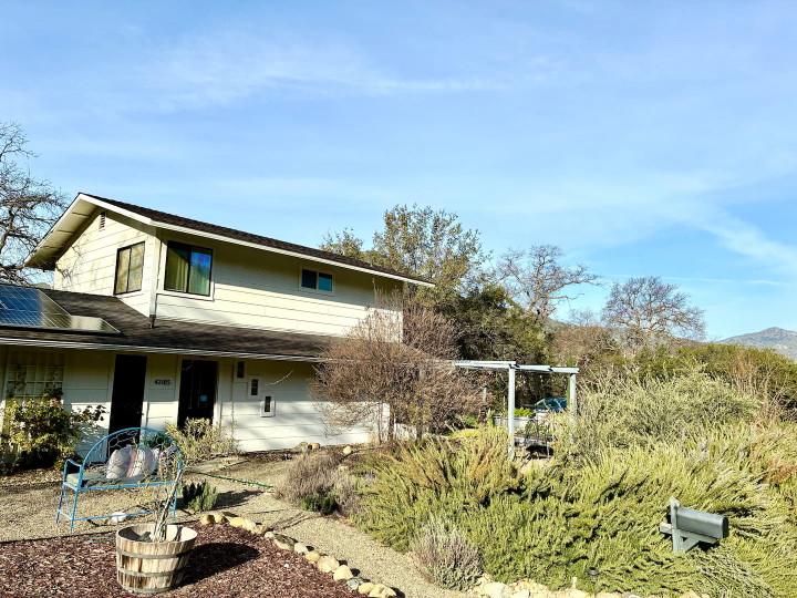 The Artist's Loft - Guest Suite, Three Rivers, Ca. - California