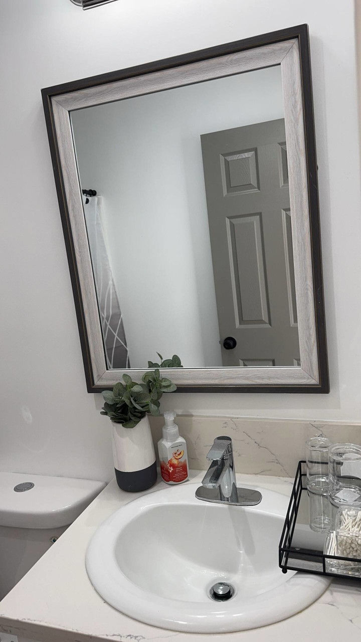 Detached Cozy Space. - Fontana, CA