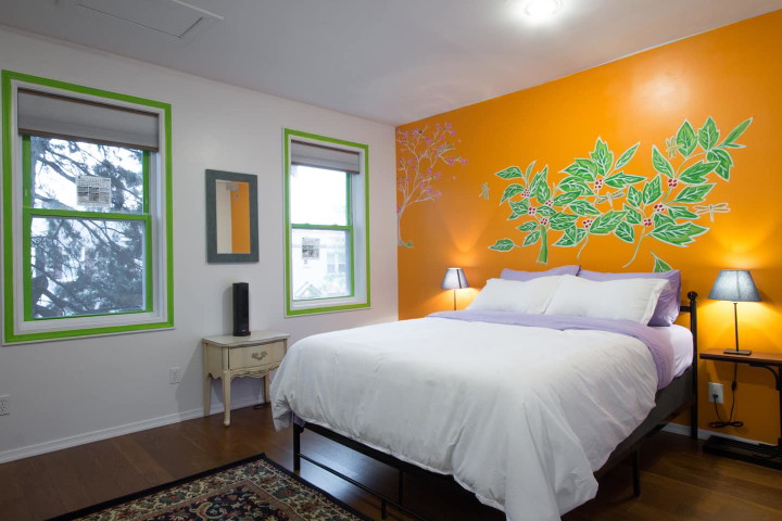 Bright-solar Powered, 1 Bed Apt Near East Capitol - Washington, D.C.