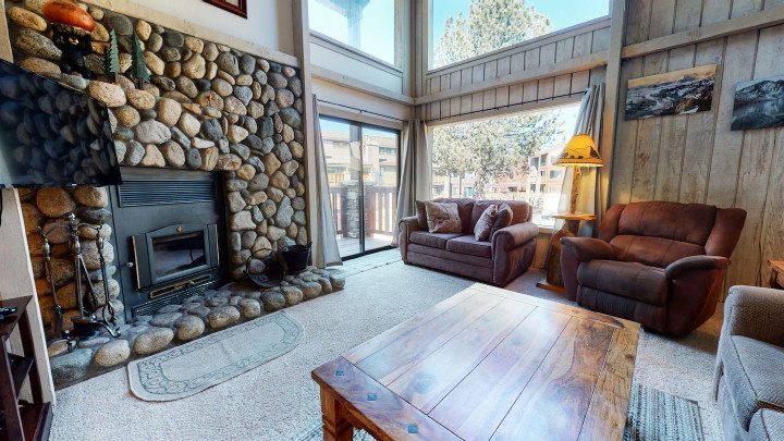 Summit 110 Remodeled Corner Unit, Walk To Eagle Lodge By Redawning - Mammoth Mountain, CA
