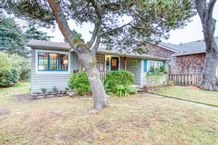 3br Dog Friendly | Deck | Washer/dryer - Cannon Beach, OR