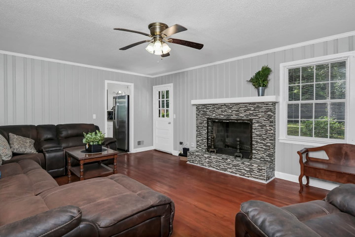 Four Bedroom Home In Columbia. - Saint Andrews, SC