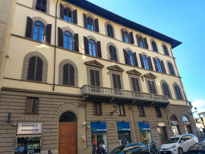 Superbe Appartement Dans Le Meilleur Emplacement De Florence - Florence