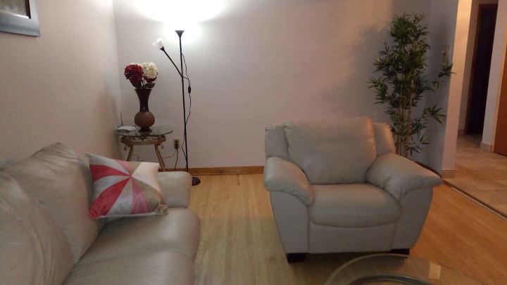Cozy 2 Bdrm In Laval Nature Center - Montreal