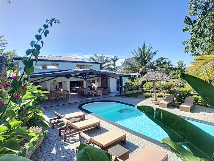 Villa Ambarangea With Swimming Pool And Tropical Garden - Madagascar