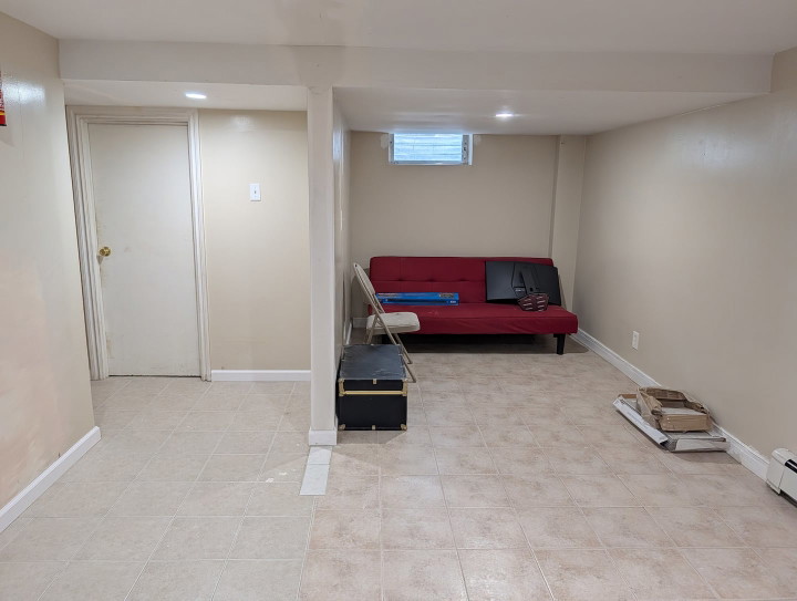 Guest House-westbury - Port Washington, NY
