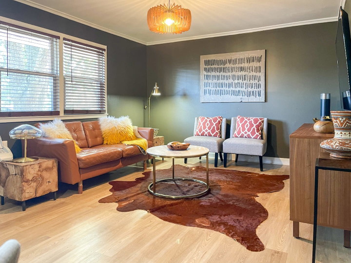 Stylish Modern Apartment In Cameron Village - Raleigh, NC