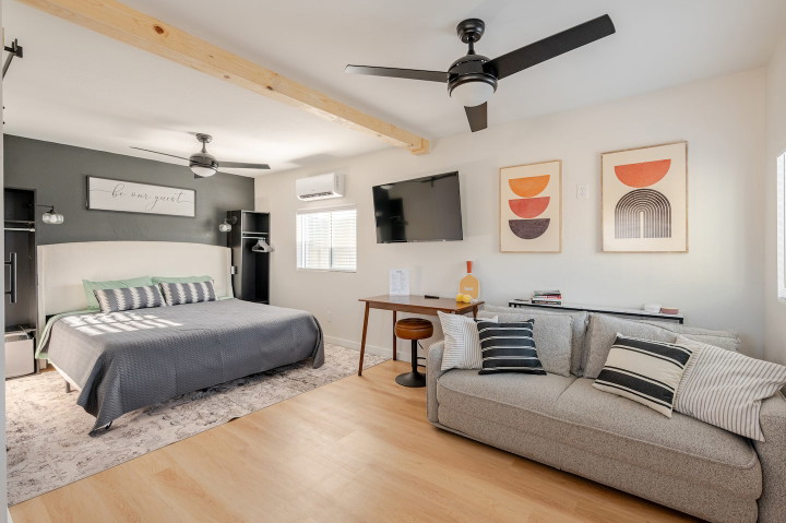 Dt Phx Guesthouse W Fire Pit 7 Min From Airport - Phoenix, AZ