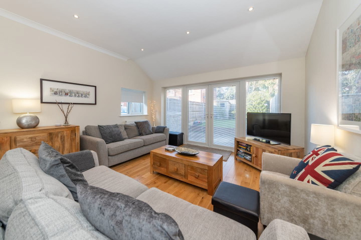 Modern 3 Bedroom With Garden In Reading - Berkshire