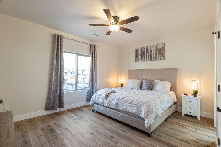 Dog Friendly Kid Friendly Garage 300+ Wifi - Cedar City, UT