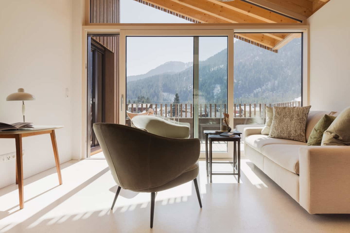 Chalet Design21 - 5 Bedrooms, Hot Tub & Sauna - Innsbruck