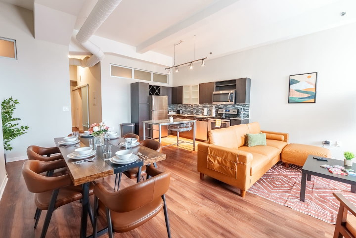 Modern 2 Bhk In The Heart Of Downtown ! - Cincinnati