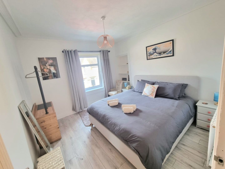 Central Apartment - 5 Mins Walk To City Centre - Loch Ness