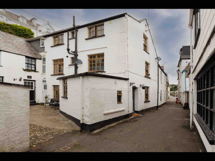 3 Princess Street 2 Bedroomed Maisonette West Looe - United Kingdom