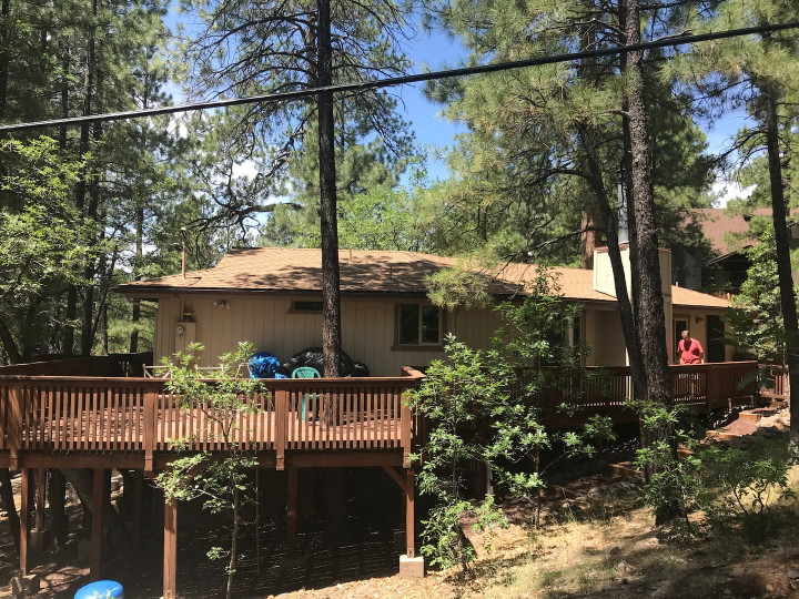 Cute Forest Cabin- 2 Mstr Bdrms - Munds Park, AZ