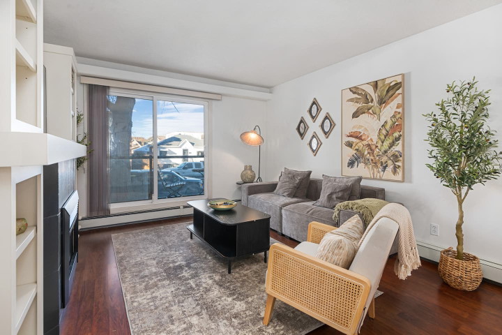Suite De 2 Chambres à 5 Minutes De Dt, 1 Lit King Size + Parking - Calgary