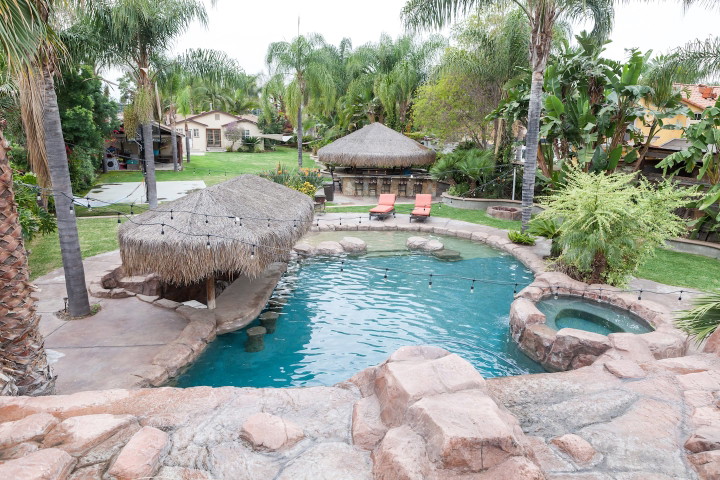 Beautiful Oasis-centrally Located - Montebello, CA