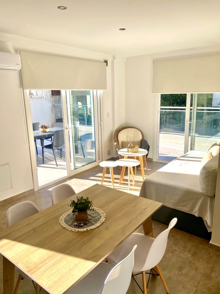 Terraza, Cochera, Parrilla · Pinamar Centro · 1° C - Pinamar