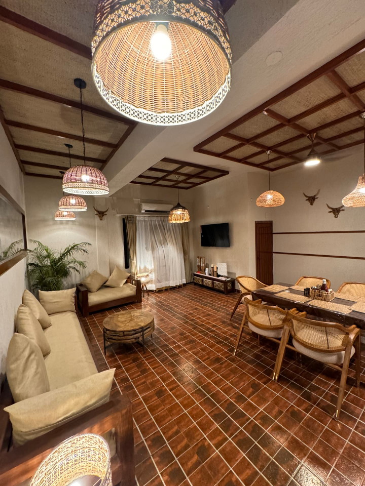 Shanti Inn Villa (With Private Pool + Open Garden) - Varanasi