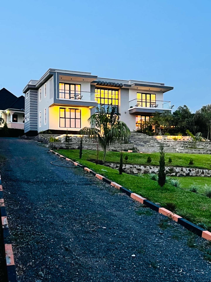 Villa Vista Lake Front0722743633 - Kisumu