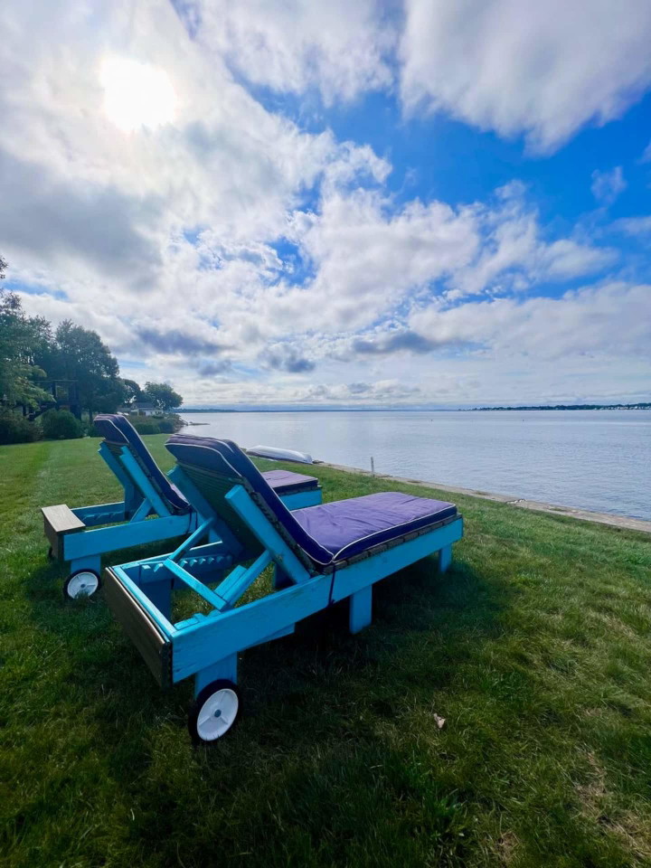 Waterfront House In Warwick Ri - Warwick, RI
