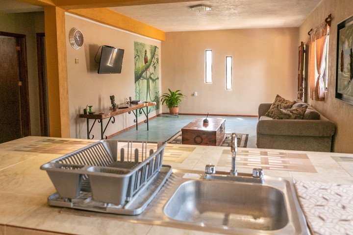 Big House For Up To 10 People, Tv, Ac - Bacalar