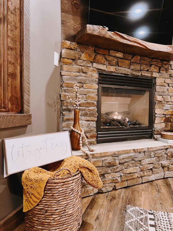 Cozy Two Bedroom Cottage With Indoor Fireplace. - Minnesota